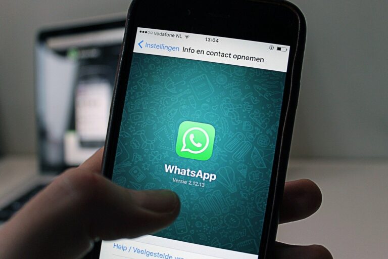 2 comptes WhatsApp sur un iPhone : ce qui change vraiment